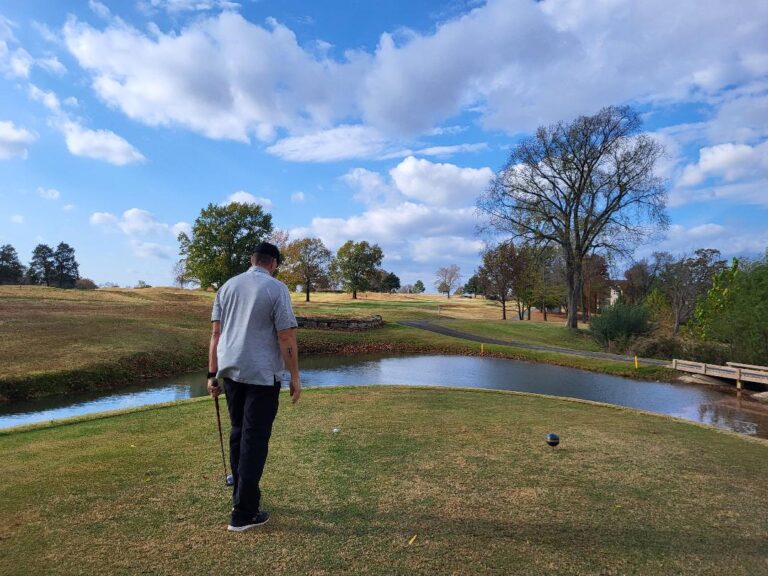 Holiday Hills Golf Club Review – 18 Holes and Counting!